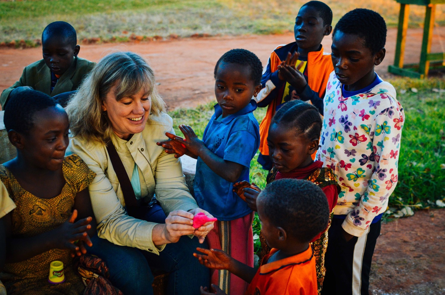 17 Photos That Will Make You Want to Become a Global Volunteer