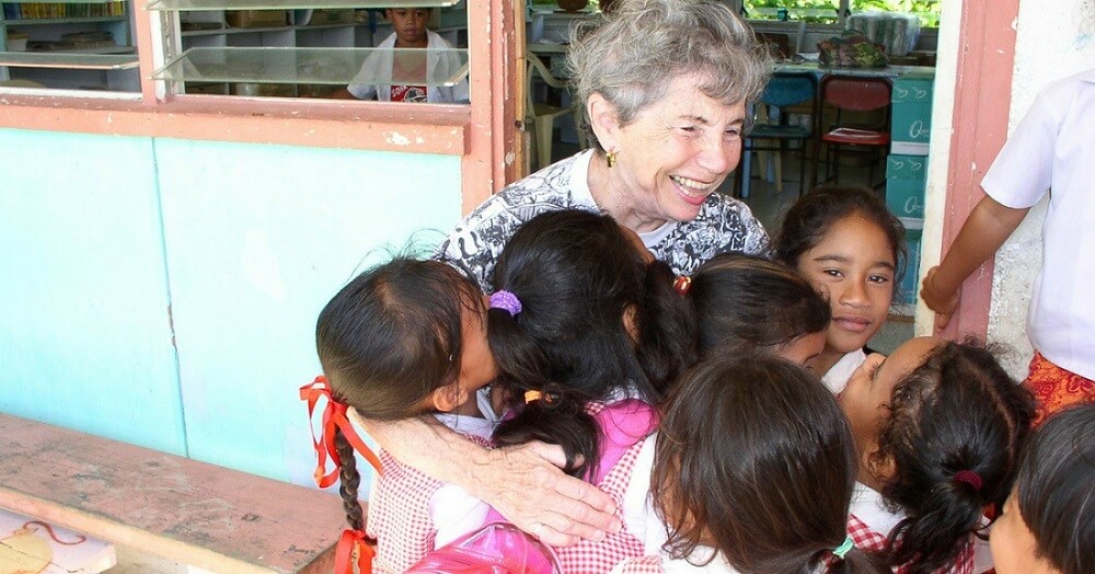 Celebrating 1,500 Volunteers in the Cook Islands This February!