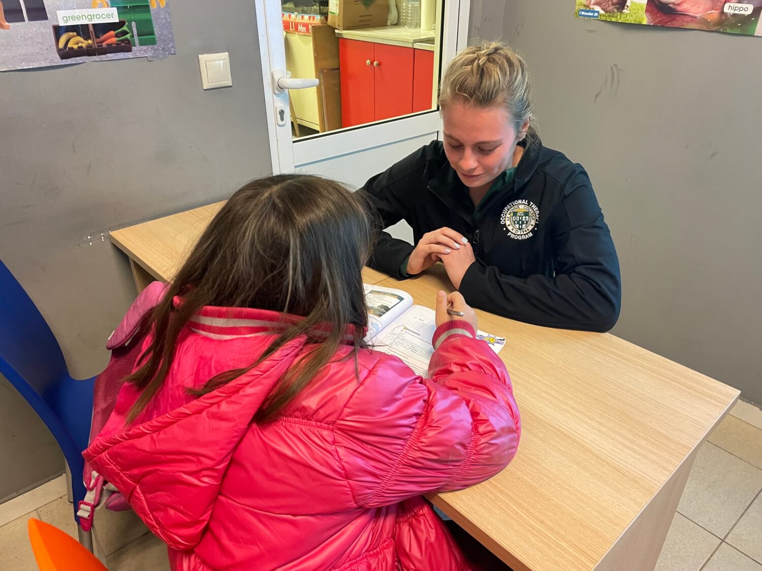 Common Philosophy Draws College Students to Global Volunteers in Greece ...