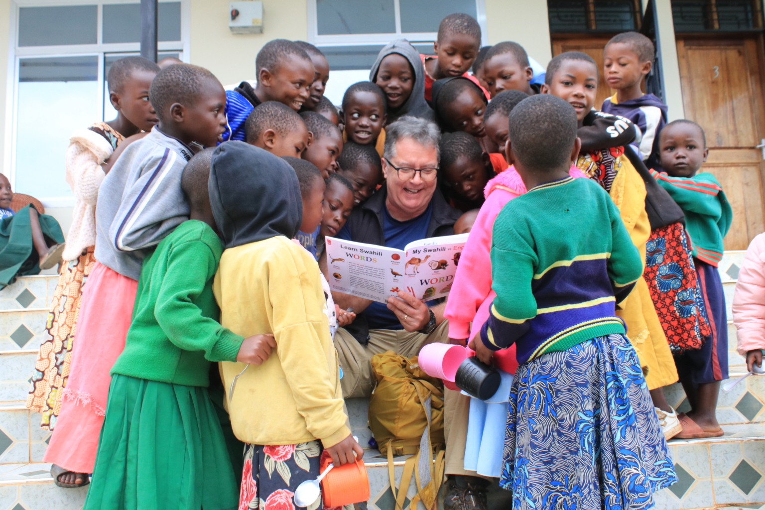 Volunteer Worldwide - Best Volunteer Abroad Programs - Global Volunteers